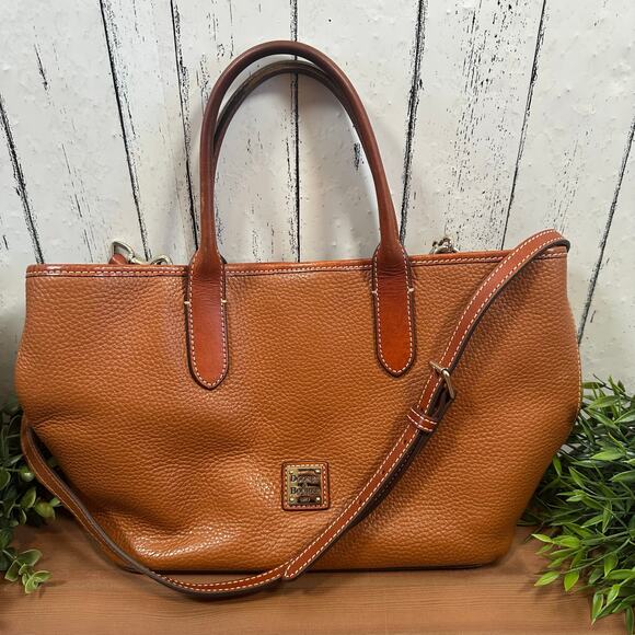Dooney And Bourke Tote Bags